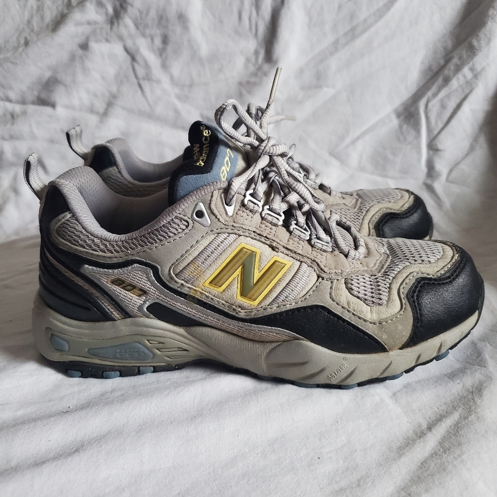 New Balance 807 All Terrain Sneakers Size 6.5. - Gem
